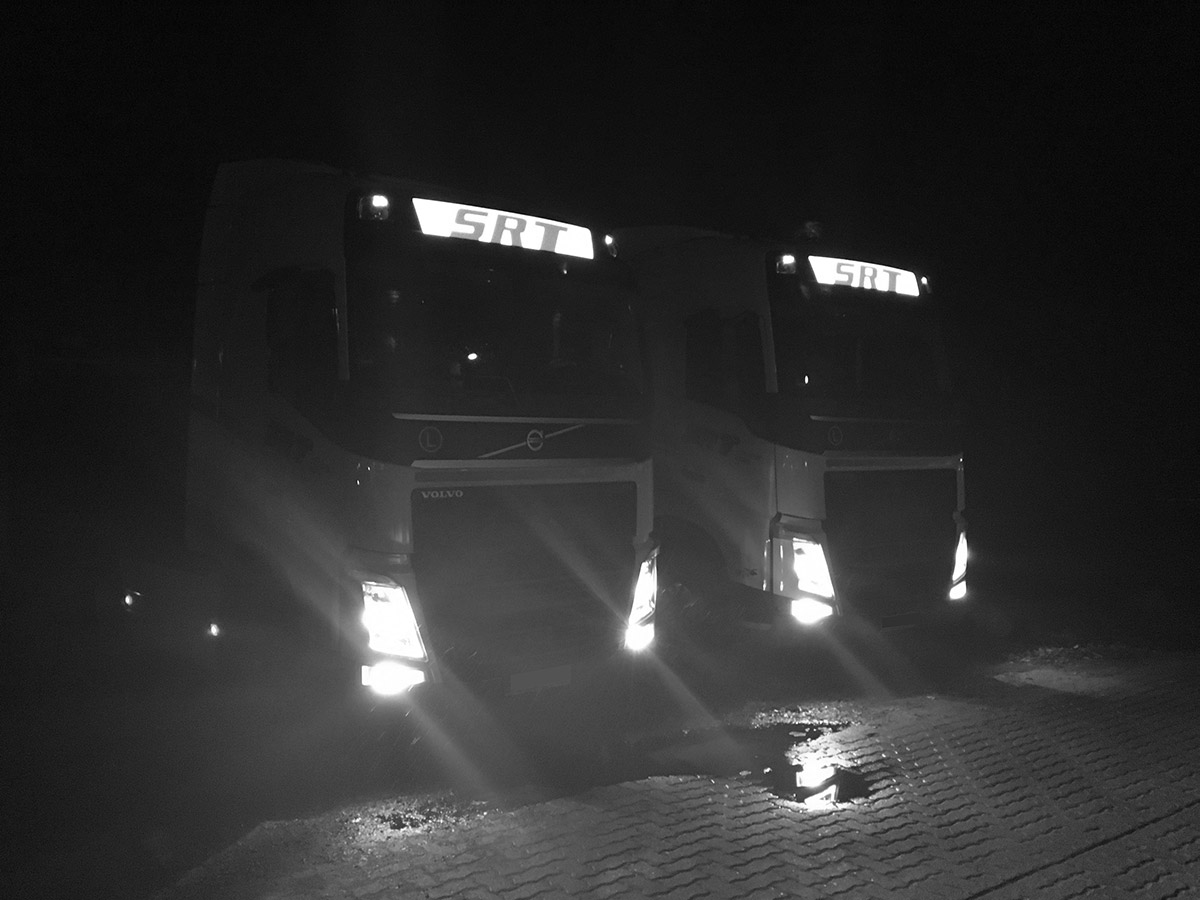 Neufahrzeuge SRT, Volvo FH 2x – Uhl Trucks Blog