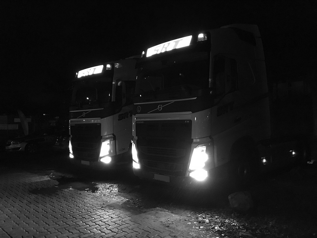 Neufahrzeuge SRT, Volvo FH 2x – Uhl Trucks Blog