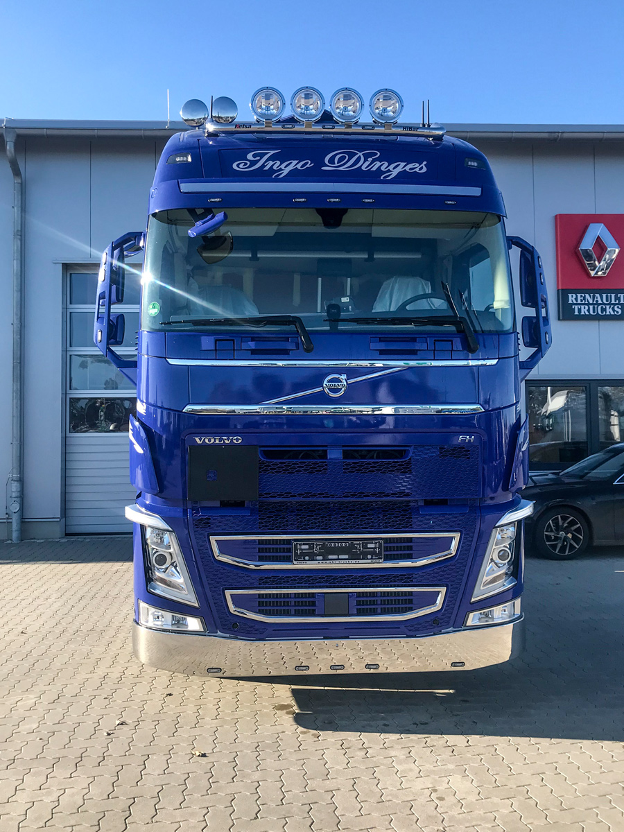 Nr. 19 von 20 – DINGES LOGISTICS, Volvo FH – Uhl Trucks Blog