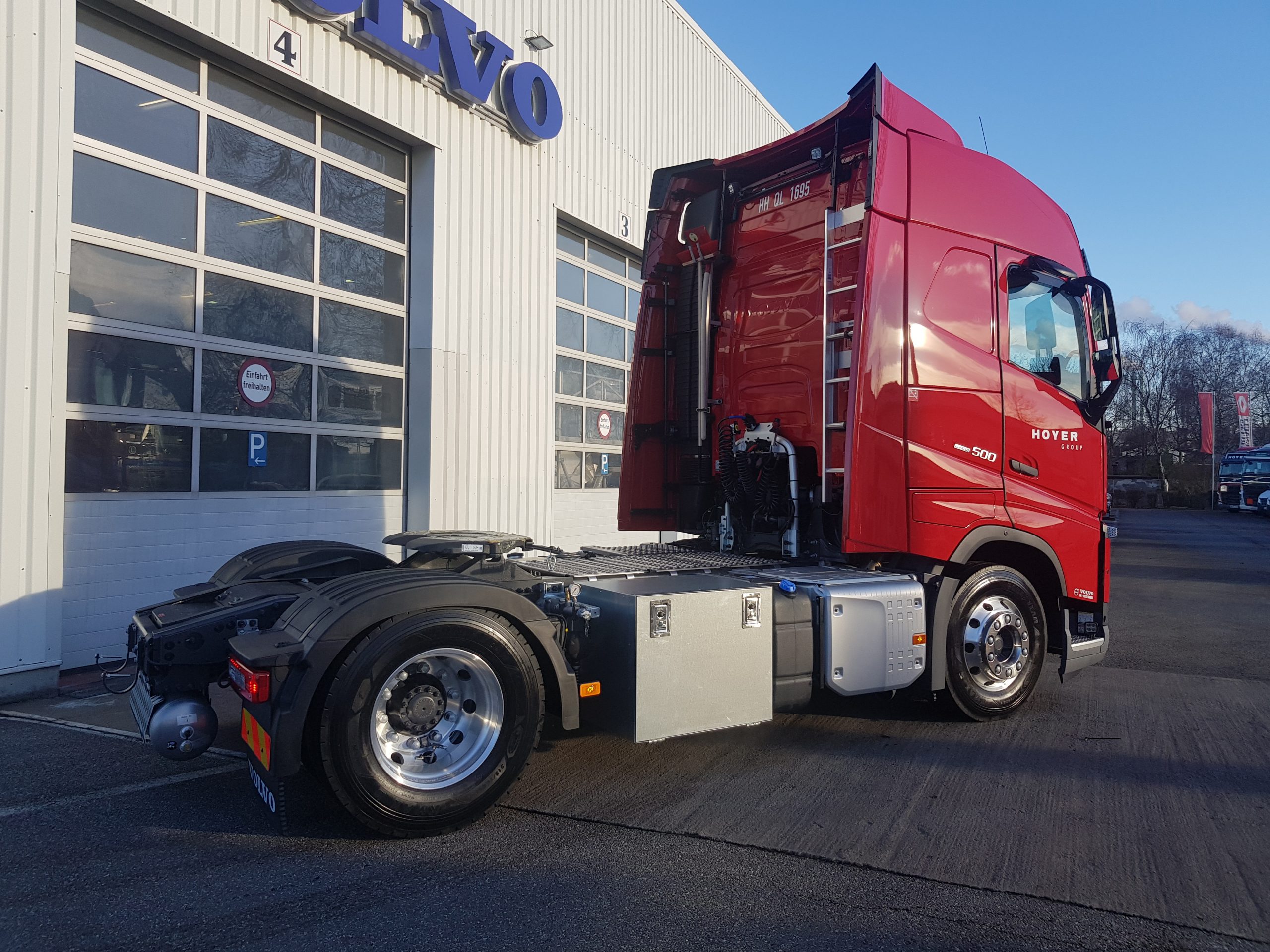 Neufahrzeug Hoyer Chemilog, #142/142 Volvo FH – Uhl Trucks Blog