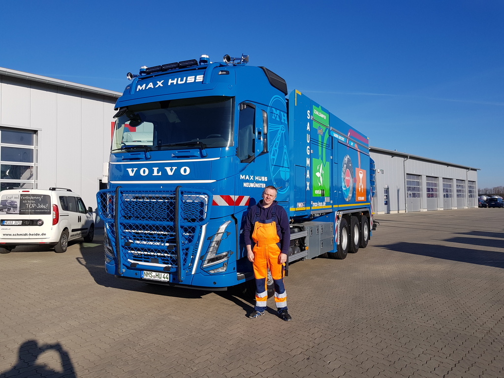Zurüstung MAX HUSS Neumünster, 2x Volvo FH 500 8×4 – Uhl Trucks Blog