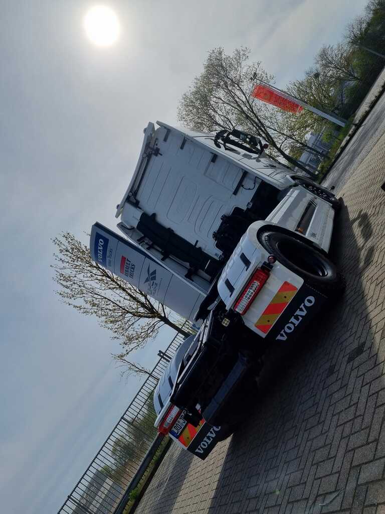 Auslieferung Transport- & Speditions Unternehmen Jens Bode, Nr. 2 Volvo ...
